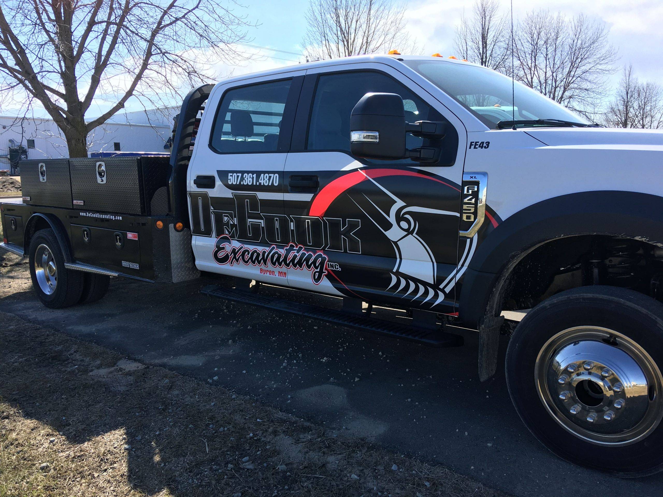 Truck Wrap Businesses That Benefit From Truck Wraps